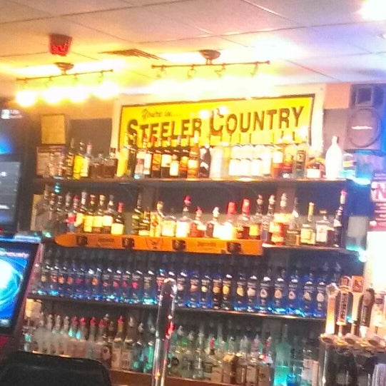 Playmaker's Sports Bar & Grill - 6 tips