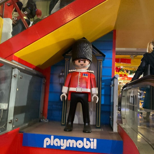 Hamleys - Toy Store in Soho