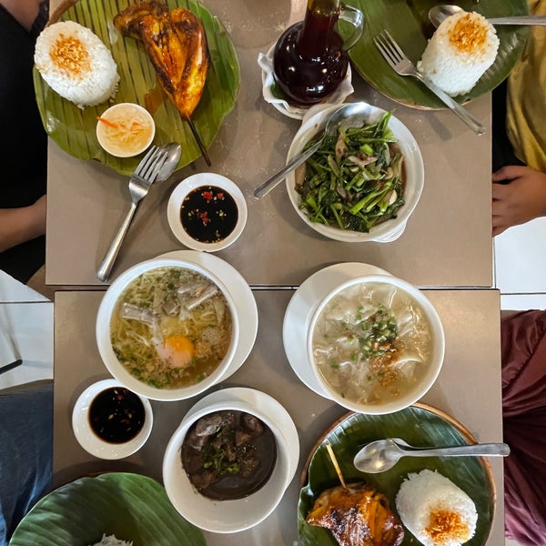 Bacolod Chicken House - President's Avenue