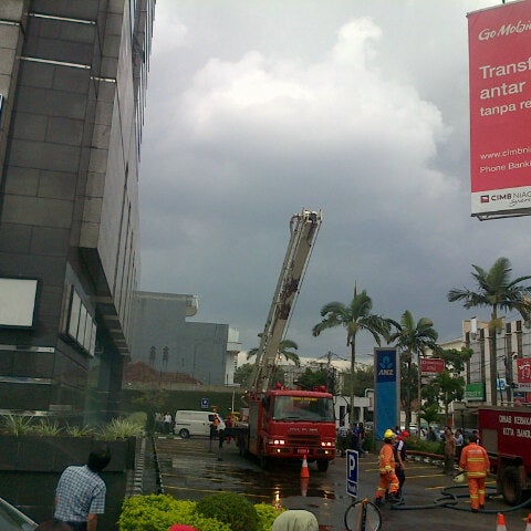 Photos at Wisma CIMB Niaga - 23 tips from 1317 visitors