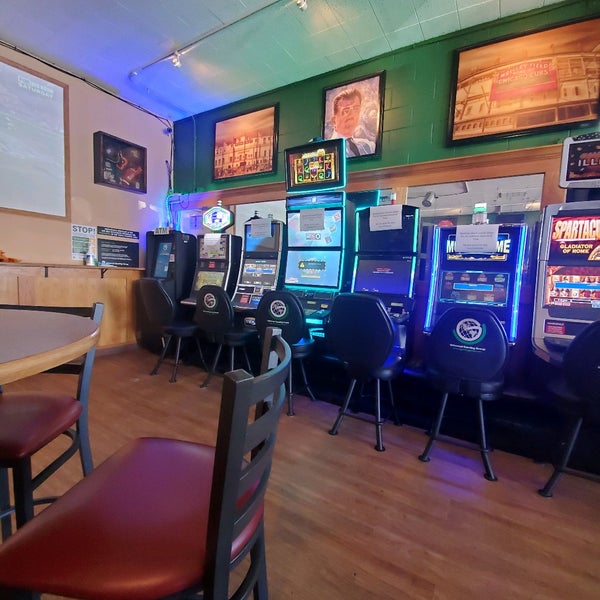 MVP Sports Bar - Sports Bar in Sycamore