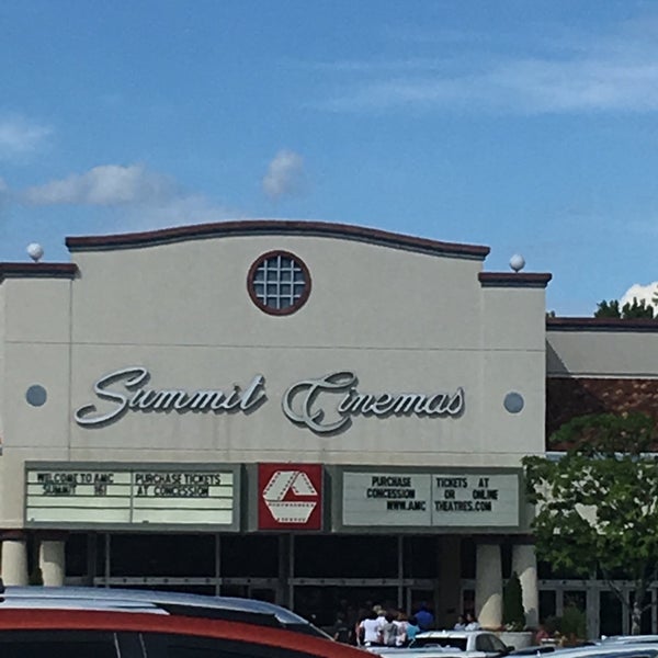 AMC Summit 16 - 321 Summit Blvd