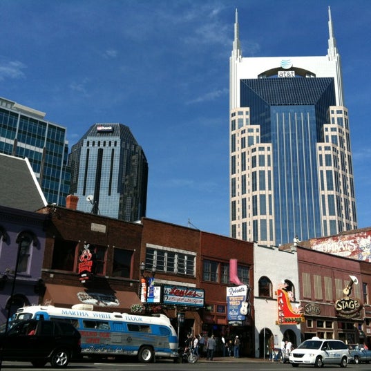 Broadway - Road in Nashville