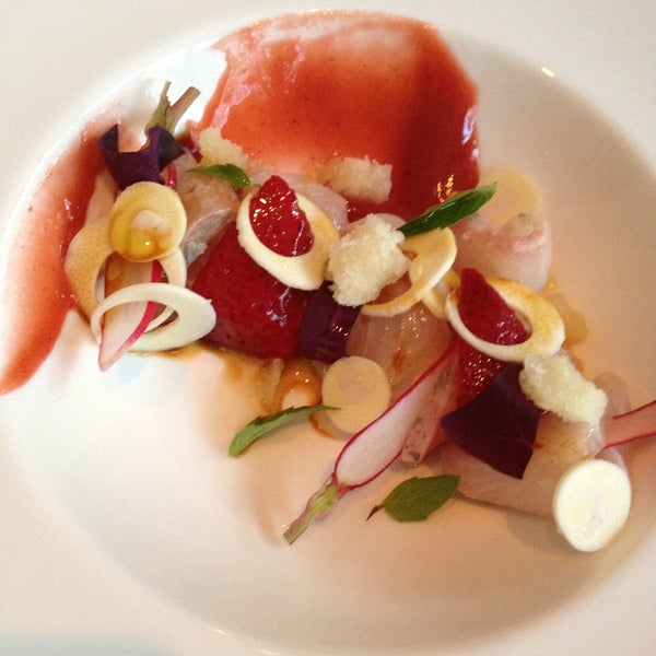 Little Fish - Seafood Restaurant in Bella Vista - Southwark