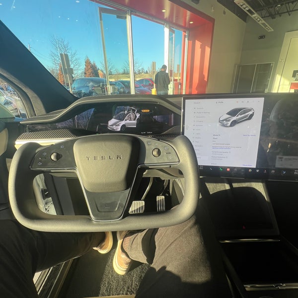 Tesla Paramus - 3 tips from 276 visitors