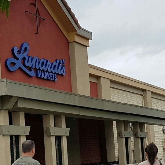 Photos at Lunardi's Market - Palos Verde Area - 8 tips from 547 visitors