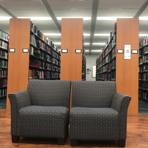 Langson Library - University of California-Irvine - Irvine, CA