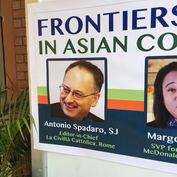 Ricardo and Dr. Rosita Leong Hall - College History Building in Quezon City