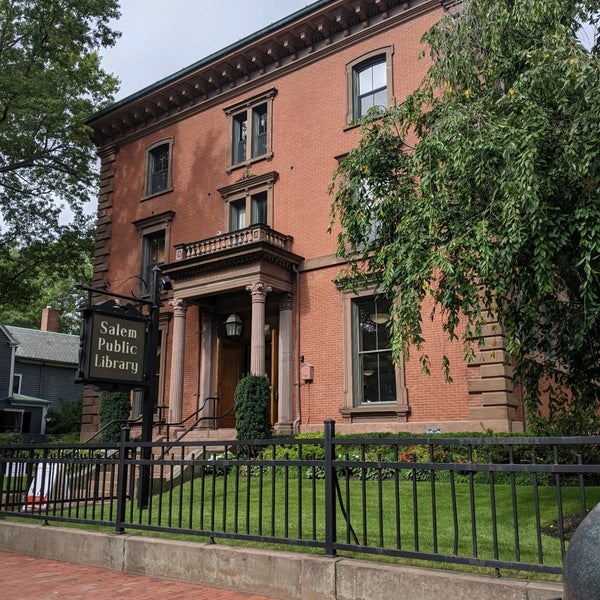 Salem Public Library - Library in Salem
