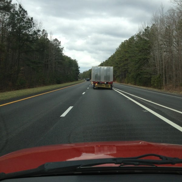 Interstate 64 Exit 220: VA 33 East - 3 tips