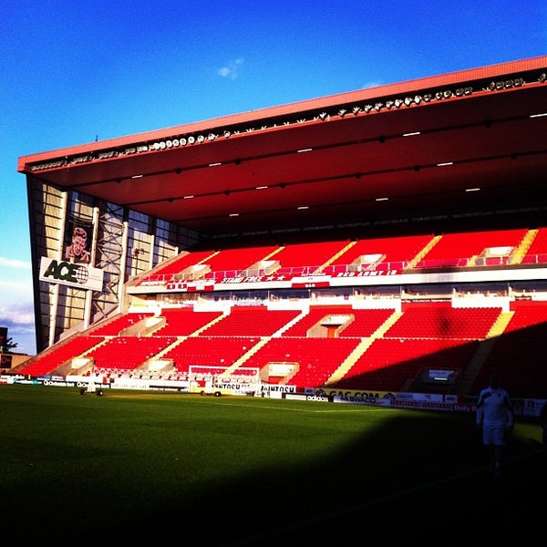 Pittodrie Stadium - Soccer Stadium in Aberdeen
