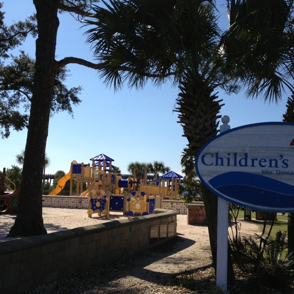 Navarre Beach Children's Park - Playground