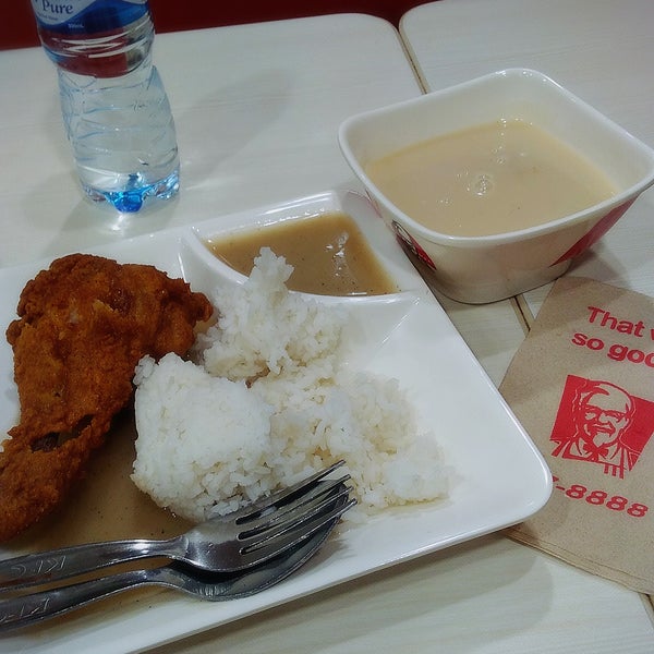 KFC - Fried Chicken Joint in Mandaluyong District 1
