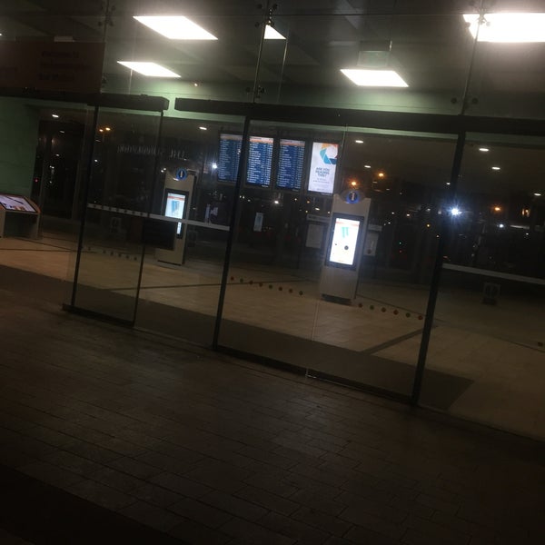 Wolverhampton Bus Station - Bus Station in Wolverhampton