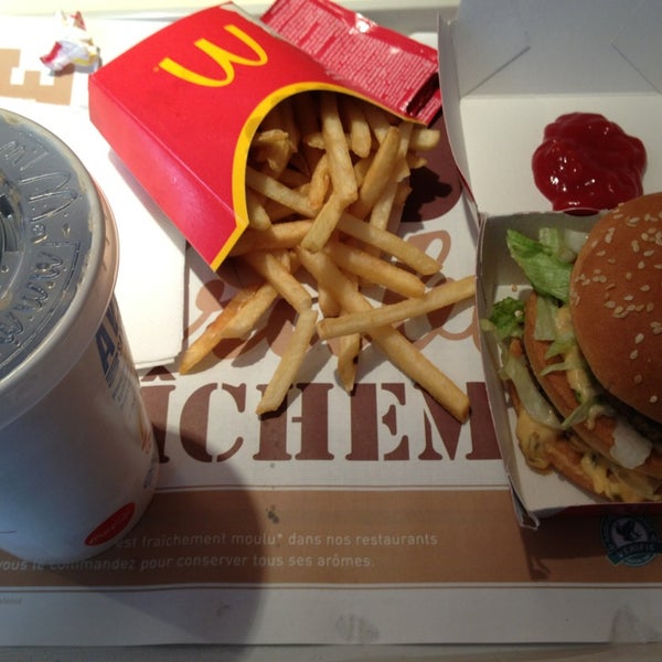 Photos at McDonald's - Auteuil - 234, avenue de Versailles