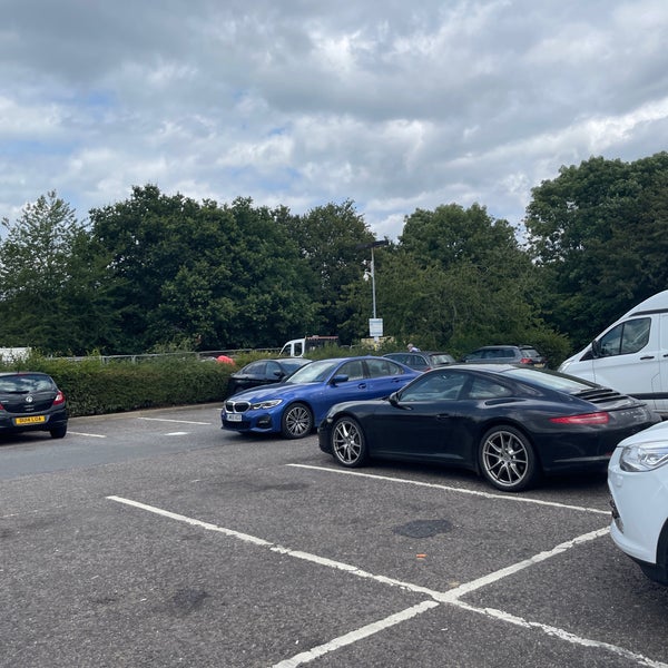 Clacket Lane Westbound Motorway Services (RoadChef) - 12 tips from 1556 ...