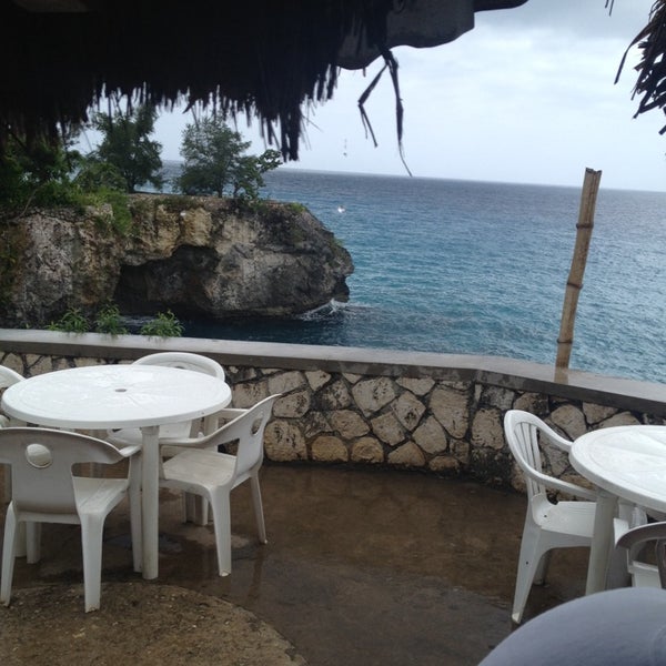 LTU Pub - Pub in Negril