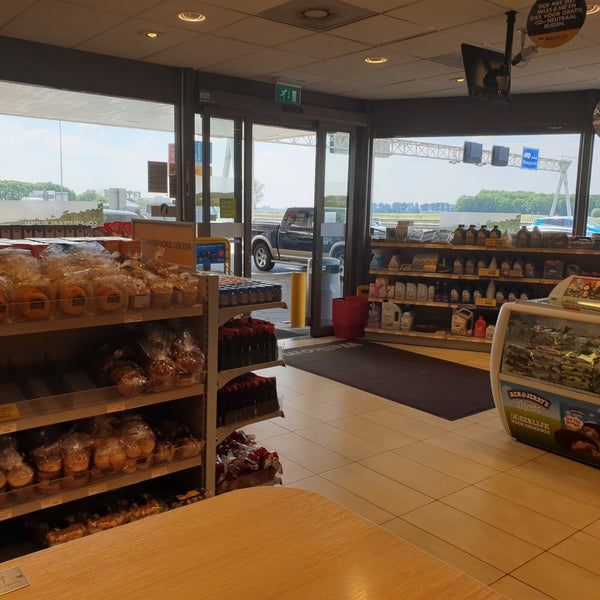 Shell - Fuel Station in Meerkerk