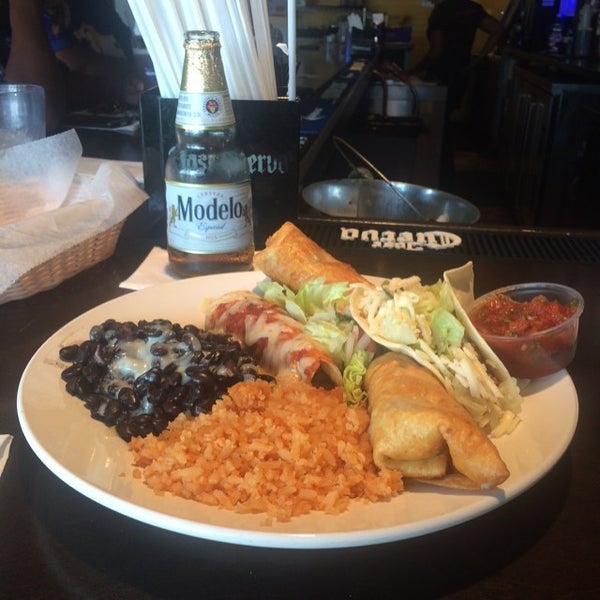 Pesos Mexican Cantina - 17 tips from 278 visitors
