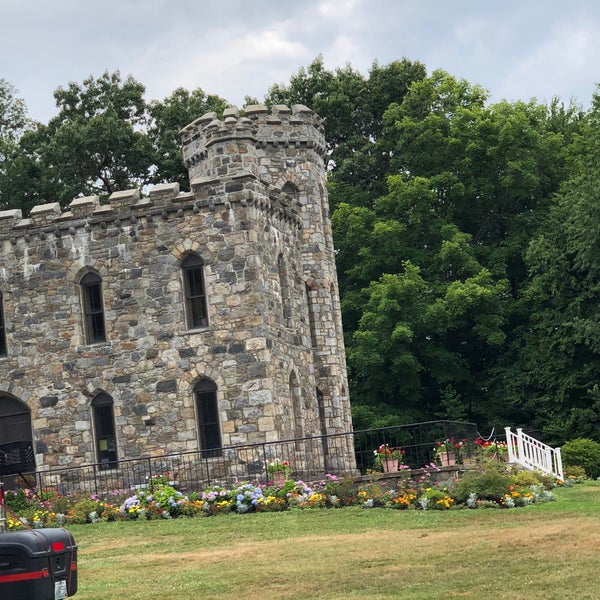 Photos at Winnekinni Castle - 4 tips from 333 visitors