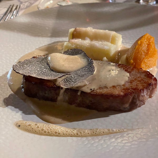 Azimut - French Restaurant