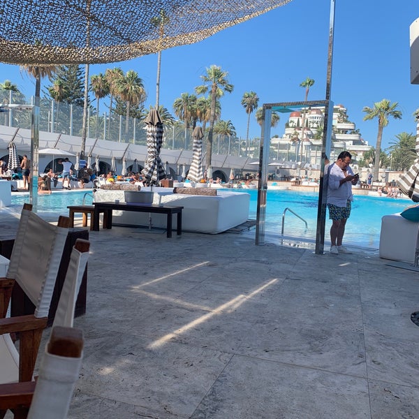 Ocean Club - Swimming Pool in Marbella