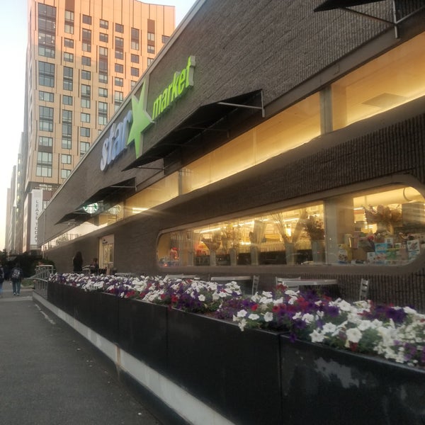 Star Market - Grocery Store in Boston