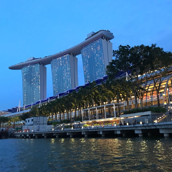 Photos at Mist Walk @ Marina Bay - Financial District - 3 tips