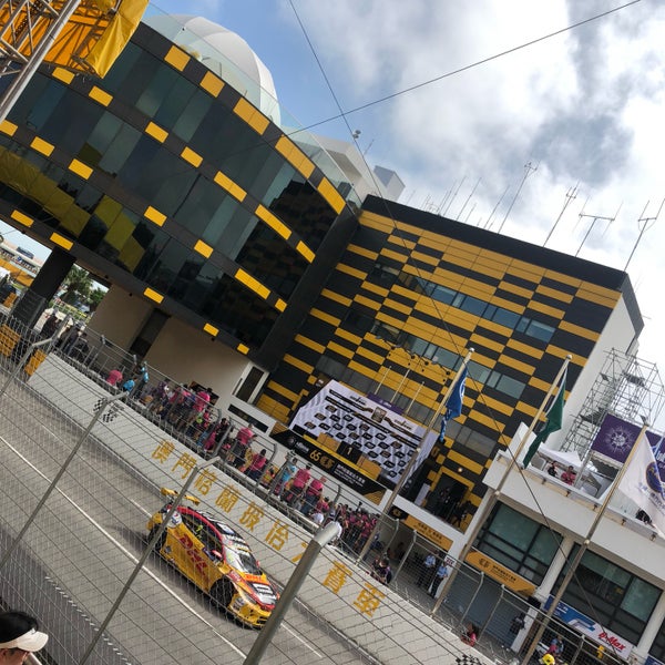 Photos at Macau Grand Prix Track 澳門格蘭披治大賽車賽道 - Race Track