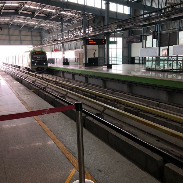 Mantri Square Sampige Road Metro Station - Bangalore, Karnātaka