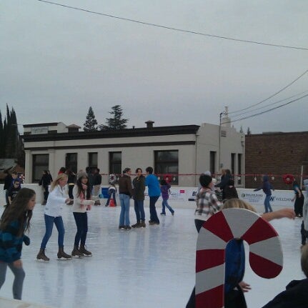 Elk Grove Ice Rink (Now Closed) - SEC Railroad St & Elk Grove Blvd