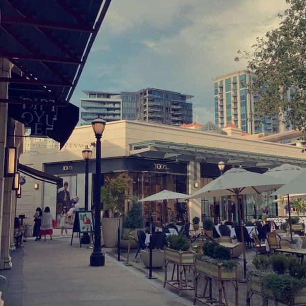 The Shops Buckhead Atlanta - Shopping Mall in Buckhead Village
