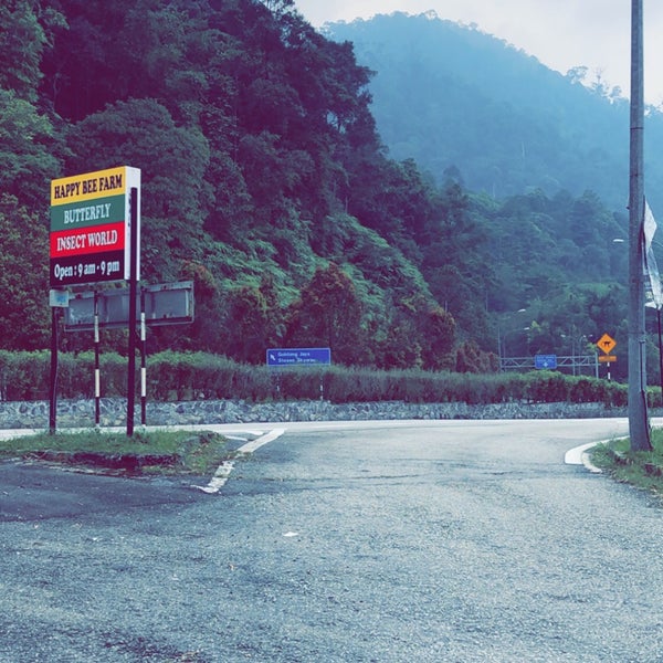 Border of Selangor and Pahang - Border Crossing