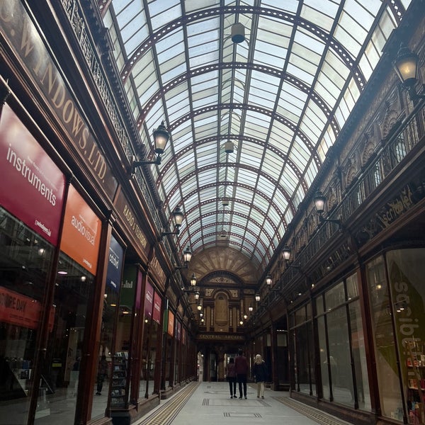 Central Arcade