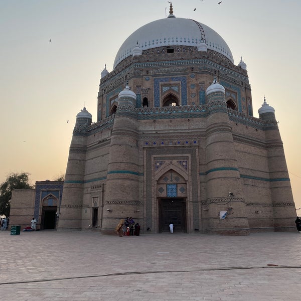Top 10 favorites places in Multan