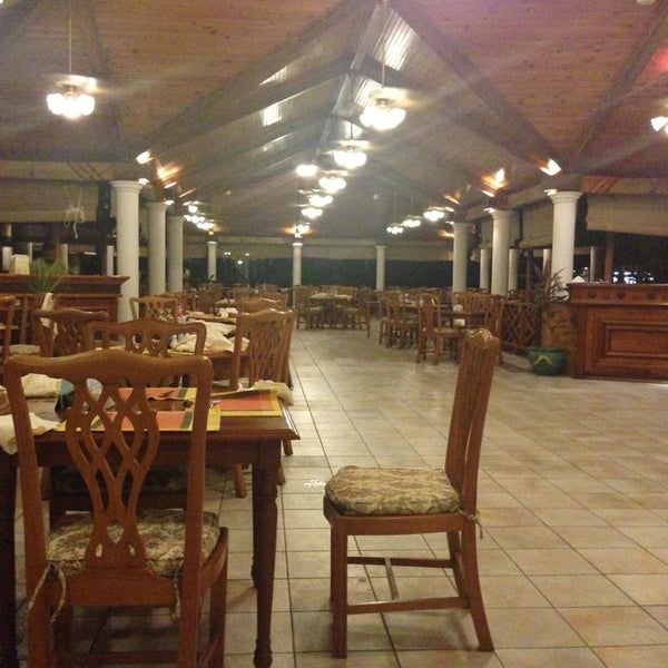 Maaniya Restaurant - 5 tips from 225 visitors