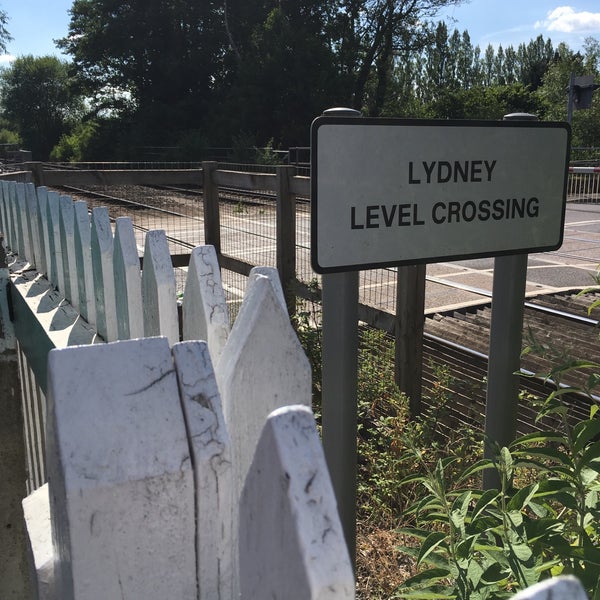 Lydney Railway Station (LYD) - 3 tips from 145 visitors