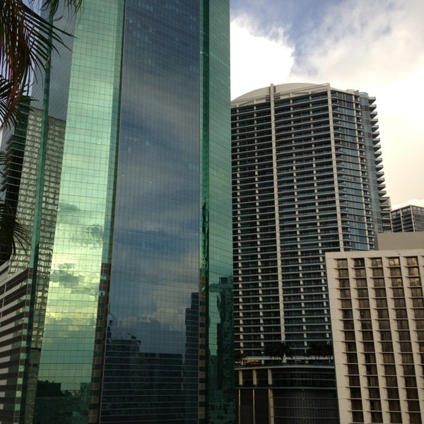 Suntrust building - Miami Central Business District - 1 SE 3rd Ave