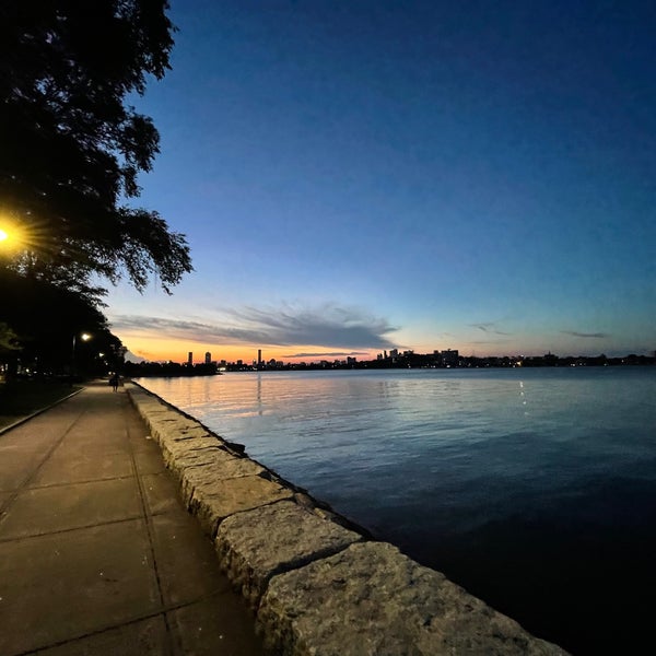 Photos at Carson Beach - Columbus Park - Andrew Square - 22 tips from ...