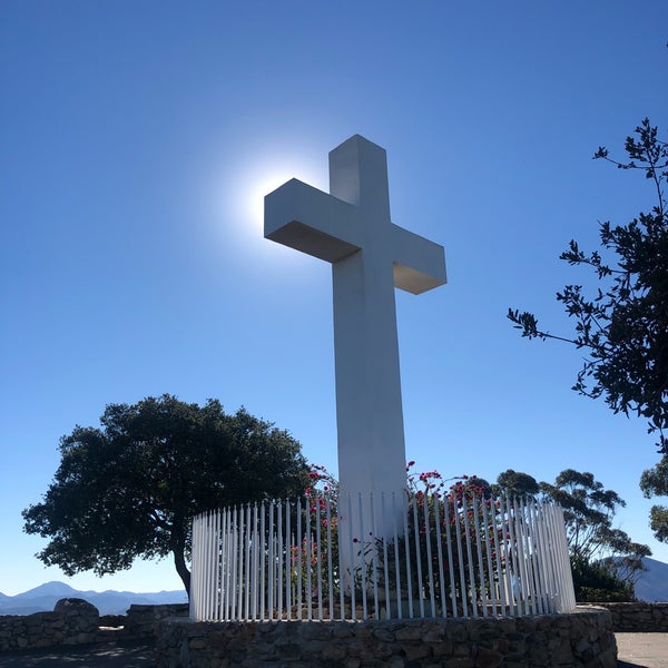 Mount Helix Cross - Scenic Lookout