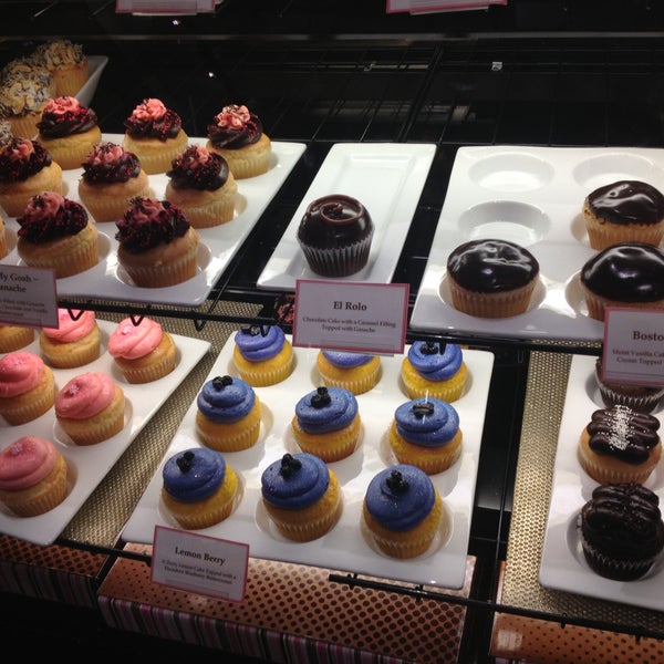 Corner Cakes - 17 tips from 1268 visitors