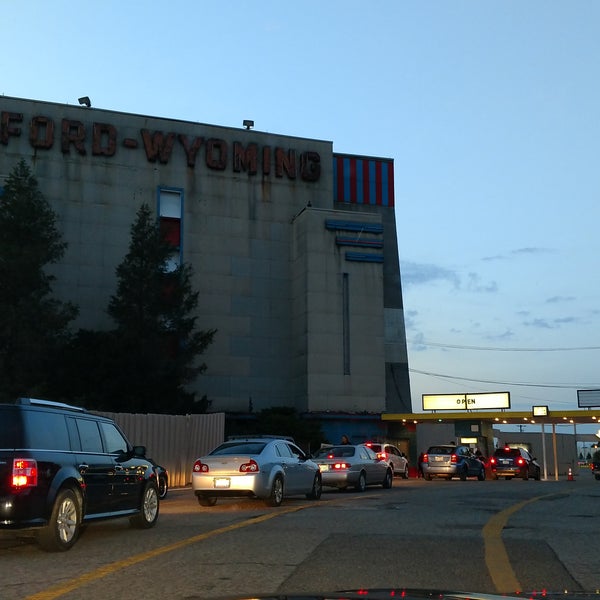 Ford Drive-In Theatre - Movie Theater in Dearborn