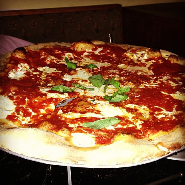 Photos at Patsy's Pizzeria - Upper East Side - 206 E 60th St