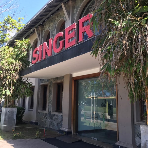 Singer Finance (Lanka) PLC - Structure in Colombo 2