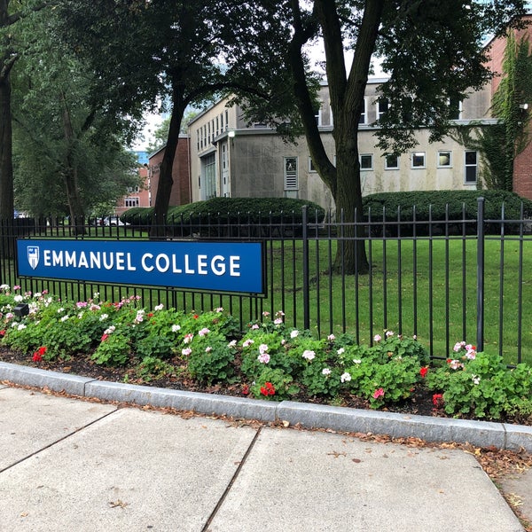 Emmanuel College - University in Boston