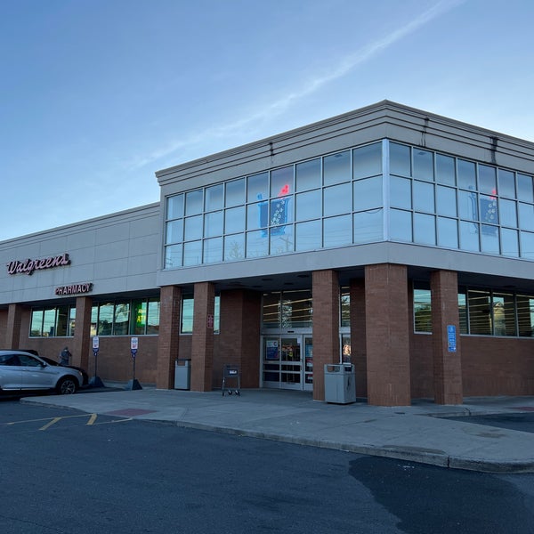 Walgreens - Brooklawn - St. Vincent - Bridgeport, CT