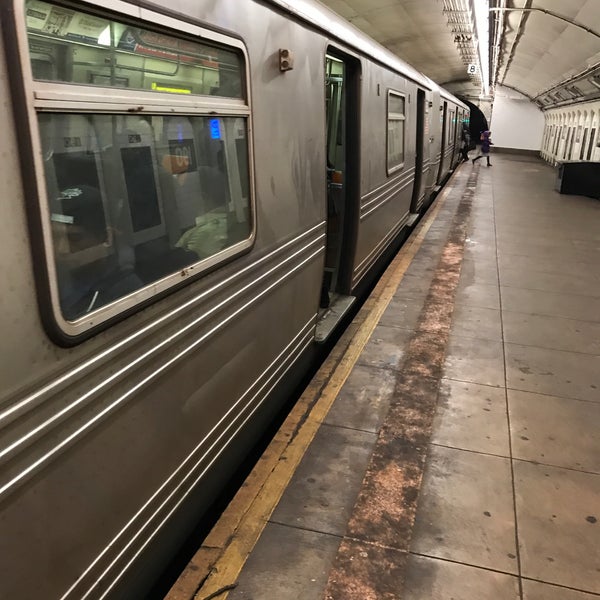 Photos at MTA Subway - 190th St (A) - Hudson Heights - New York, NY