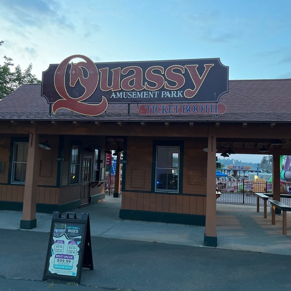 Quassy Amusement Park - Middlebury, CT