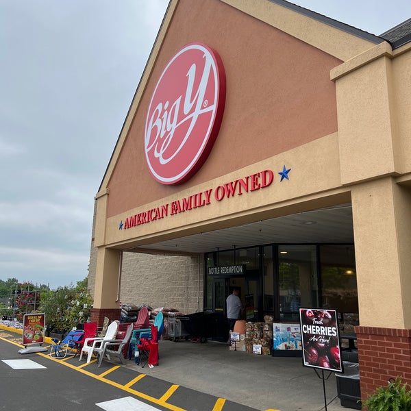 Big Y World Class Market - 535 Monroe Tpke
