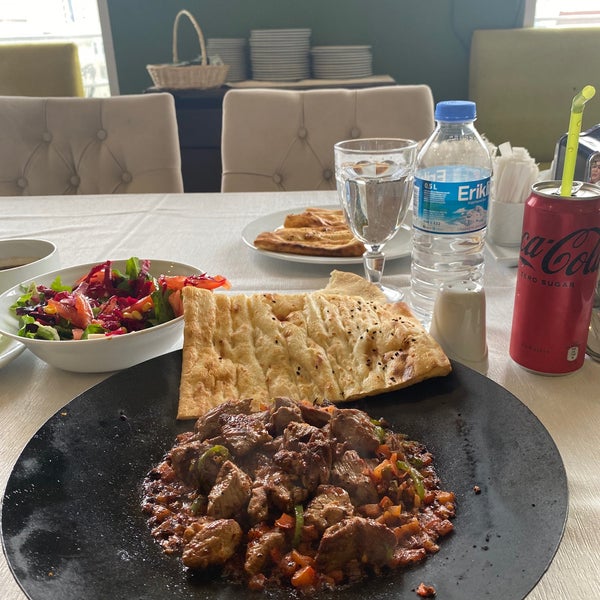 Meshur Tavaci Recep Usta - Restaurant